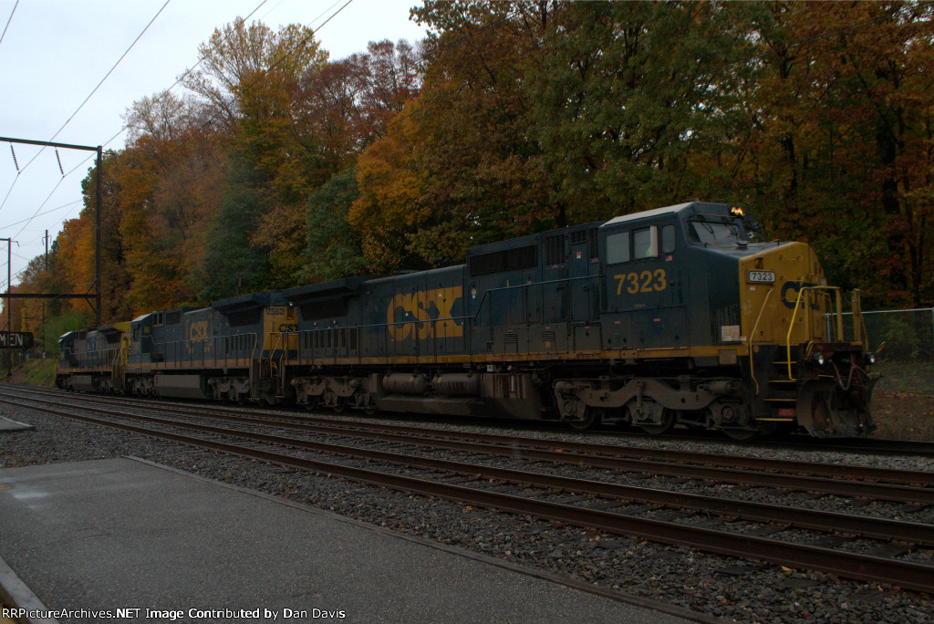 CSX 7323 Q300-01